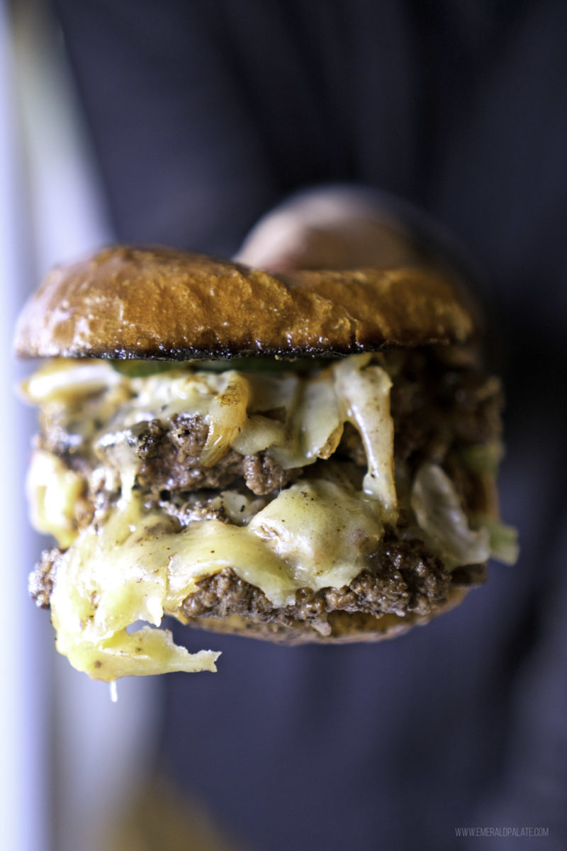 Best Burgers In Seattle A Locals Definitive List The Emerald Palate