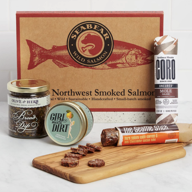 16 Best Food Gifts from Seattle That'll Leave an Impression (2023)
