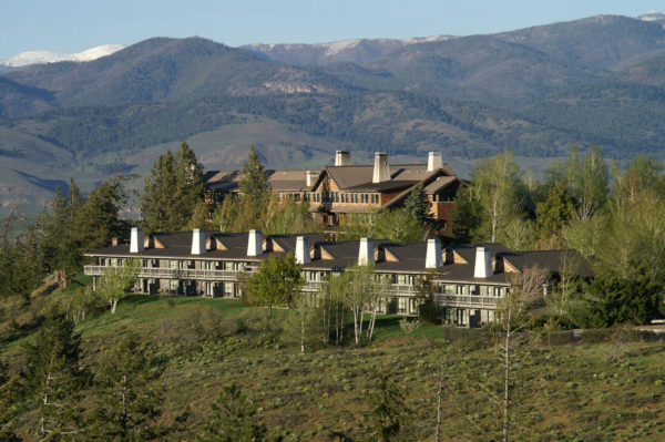23 Best Pacific Northwest Resorts Off the Beaten Path | Emerald Palate